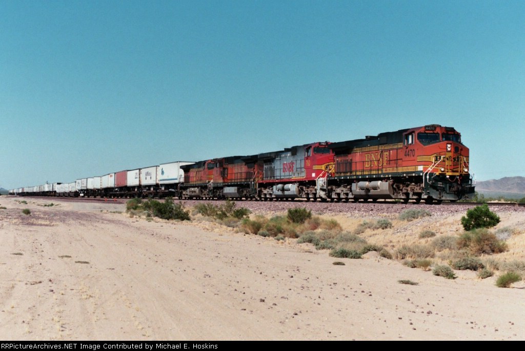 BNSF 4470